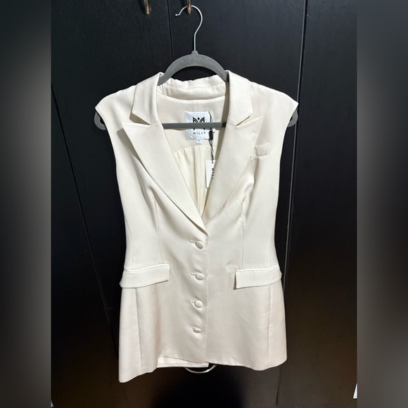 Milly | Jackets & Coats | Milly Cream Oversized Sleeveless Blazer Vest ...